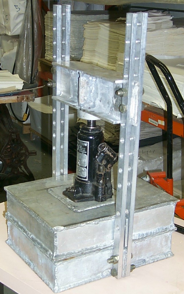 Our second papermaking press – the Papertrail